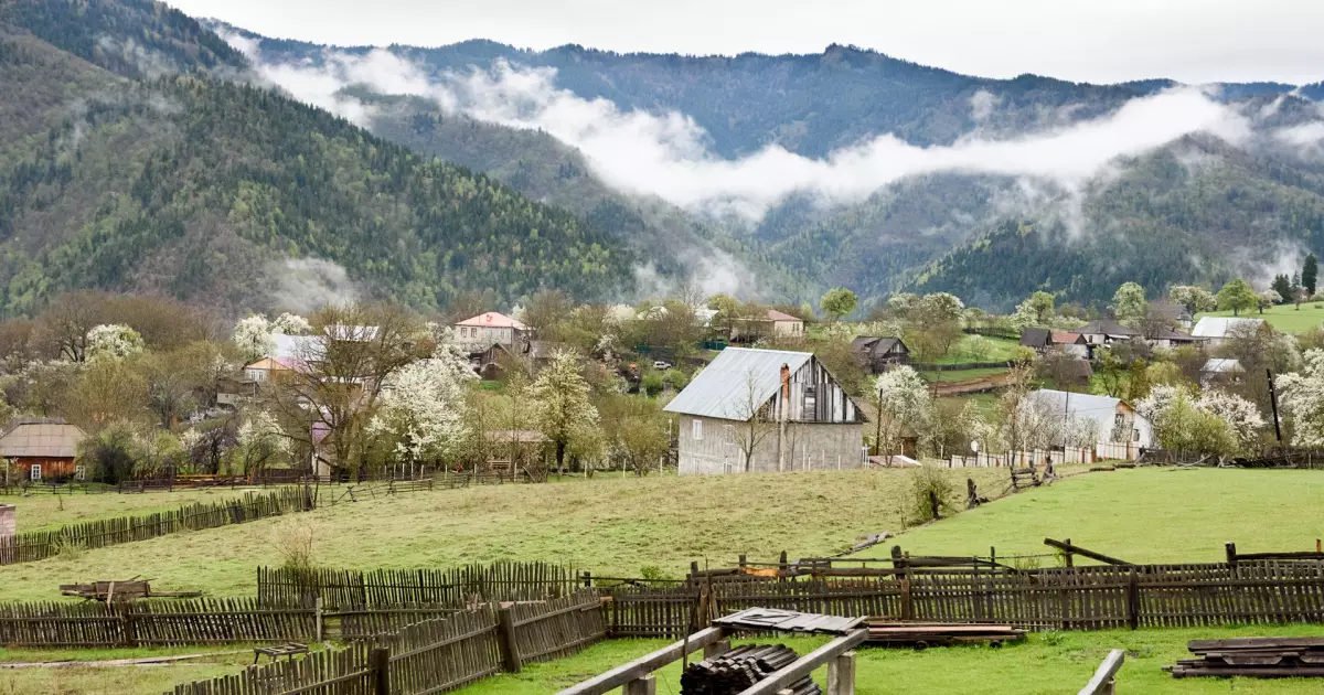 4-Day SUV Tour in Samtskhe-Javakheti | Georgia Travel