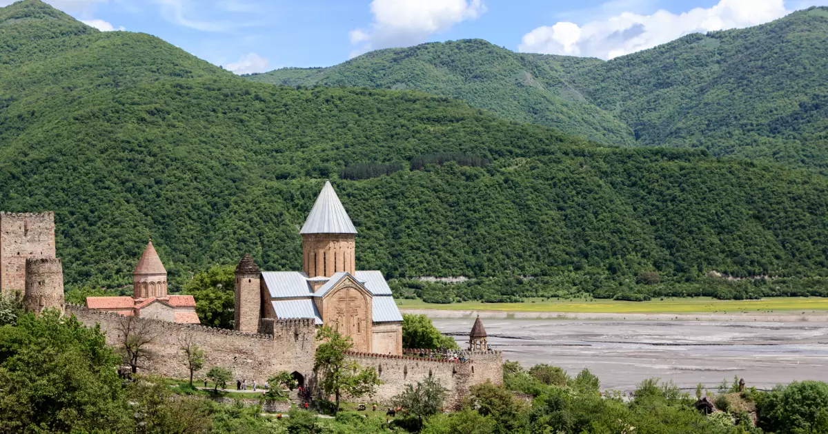 Ananuri Fortress - Fortified Castle Ensemble | Georgia Travel