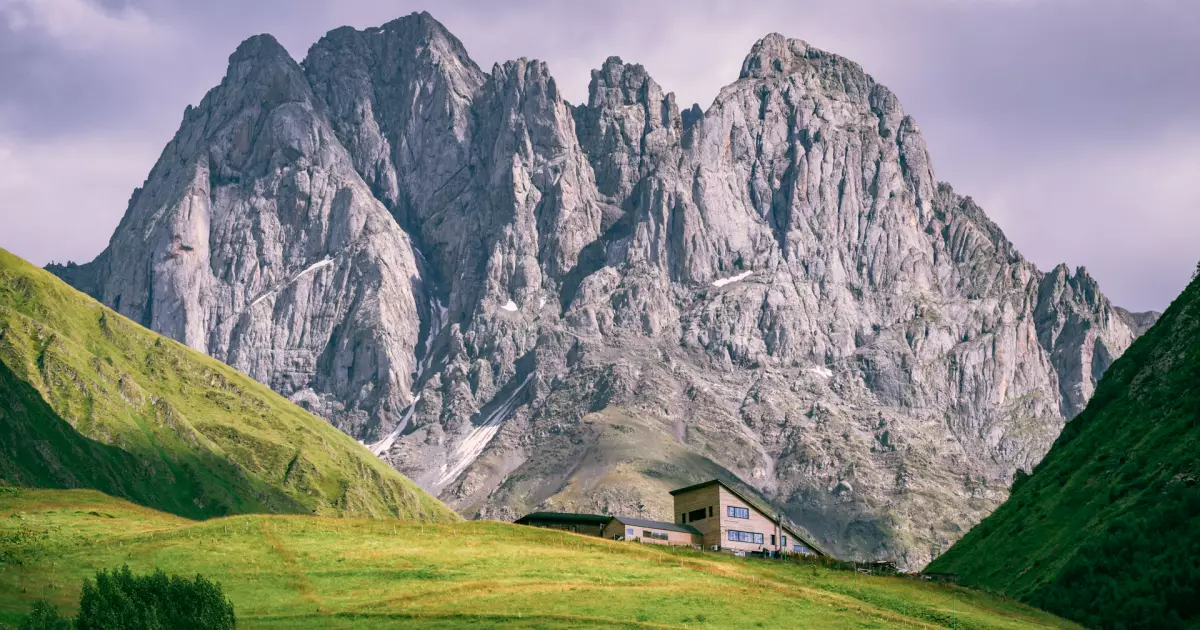 Peaks of Chaukhi | Georgia Travel