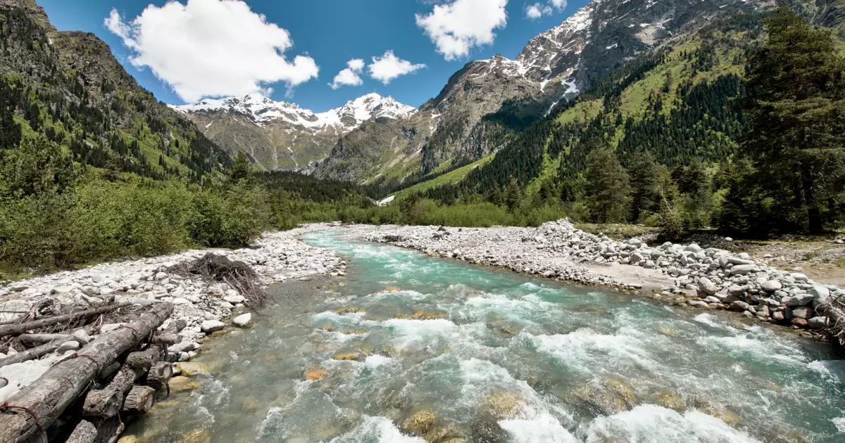 The Dolra river Kayaking route | Georgia Travel