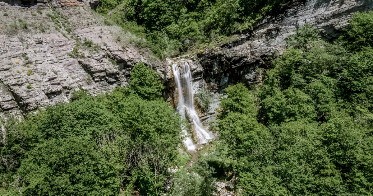 Kabeni Waterfall | Georgia Travel